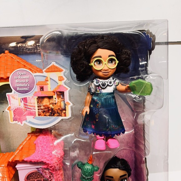 Disney | Toys | Disney Encanto Petite Mirabel Madrigal Storytelling ...